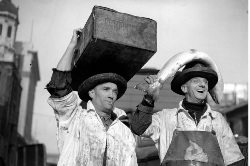 London's callings: Odd, obsolete and old jobs in the capital - BBC News