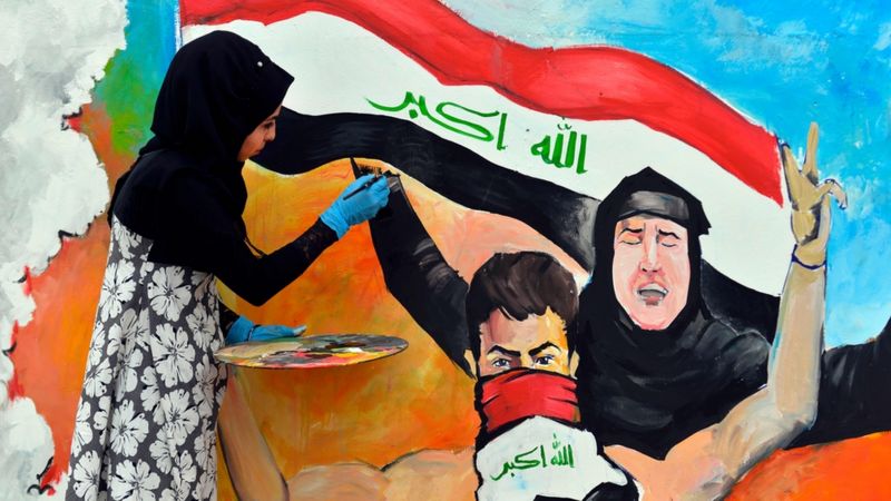 Iraq protests: The women rising up on Baghdad's walls - BBC News