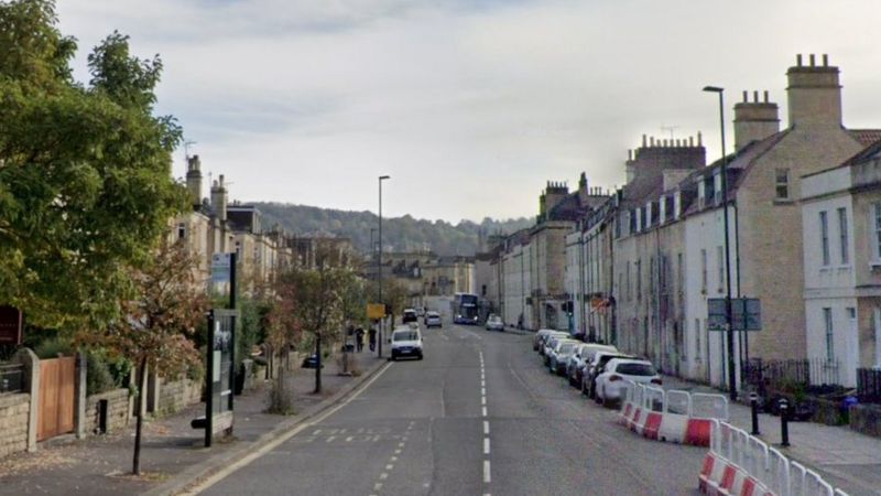 Bath road to close to upgrade pedestrian and cycle routes - BBC News