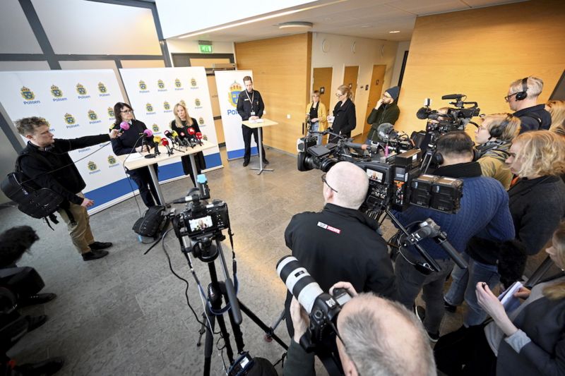 Malmo stabbing prompts soul-searching in Sweden - BBC News