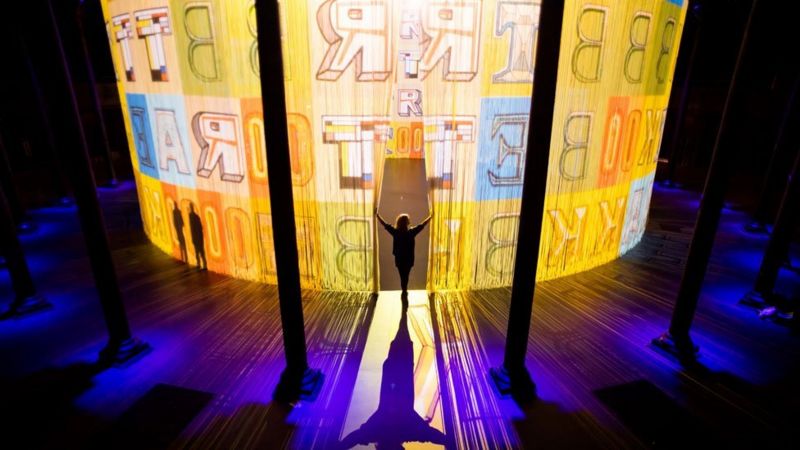 Entertainment week in pictures: 7-13 August - BBC News