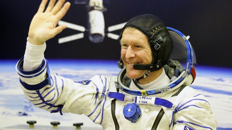 Nasa astronaut spends most time in space - BBC Newsround