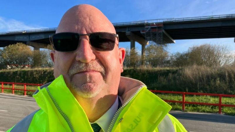 M62 Ouse Bridge repairs extended to August 2024 - BBC News