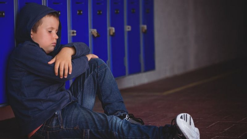 School exclusions: what's legal and what's not - BBC News