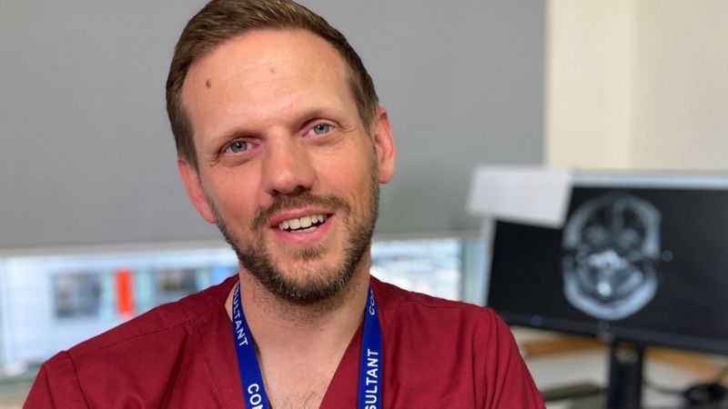 Cancer patient regains ability to smile after innovative surgery - BBC News