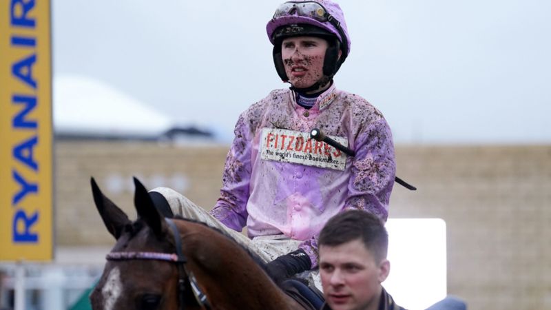 A 6ft 4in jockey from Rugby reflects on Cheltenham debut - BBC News