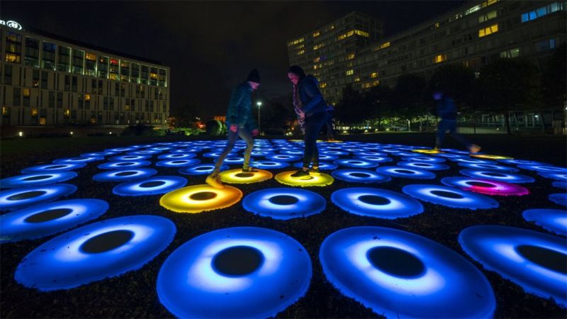 River of Light: Liverpool waterfront light show returns - BBC News