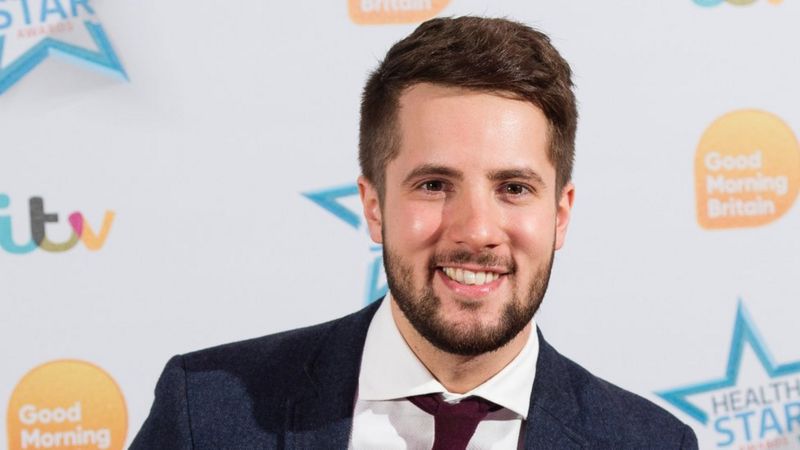 Meet CBBC's Saturday Mash-Up presenters - BBC Newsround