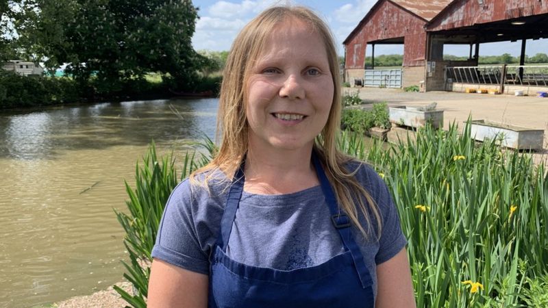 Cost of living crisis: 'People heating one room with firewood' - BBC News