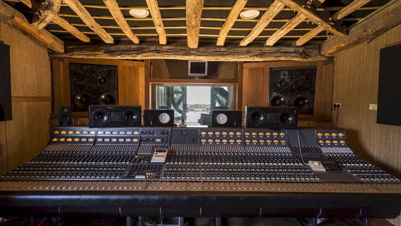 Monmouth recording studio which hosted Oasis for sale - BBC News