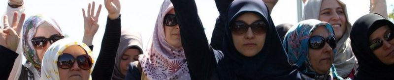 Turkey Islam: PM issues secular pledge on new constitution - BBC News