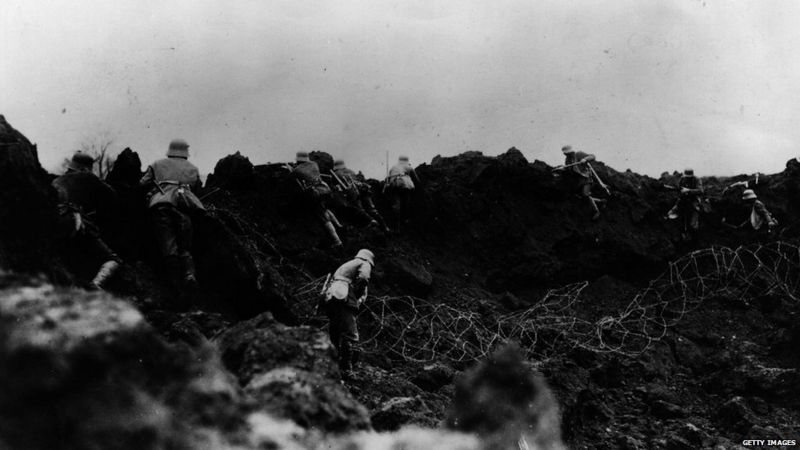 The 18 sewer men who changed the war - BBC News