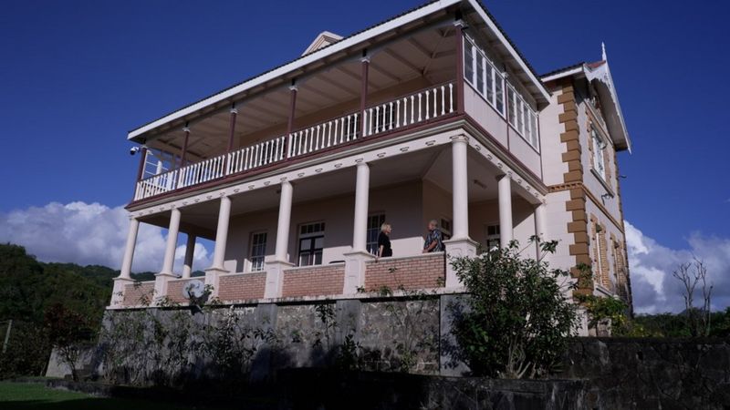 Grenada: Confronting my family’s slave-owning past - BBC News