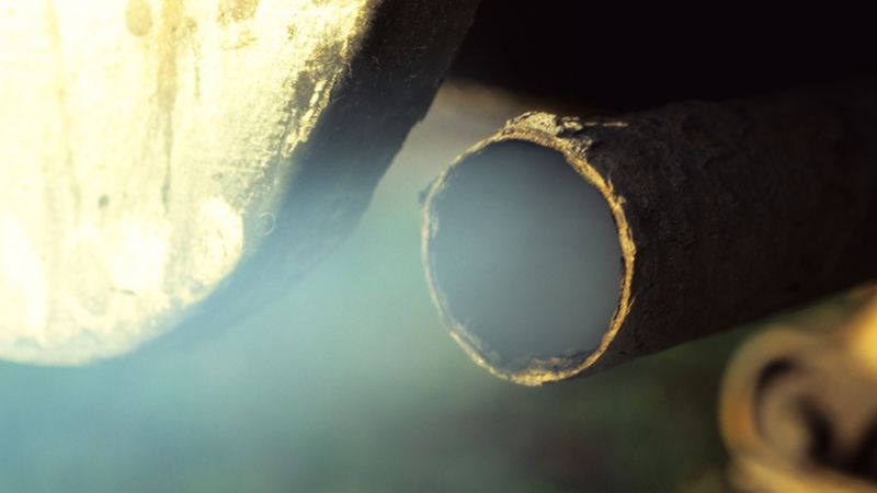 How much diesel pollution am I breathing in? - BBC News