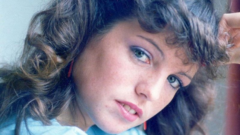 Linda Razzell: Killer husband refused parole under Helen's law - BBC News