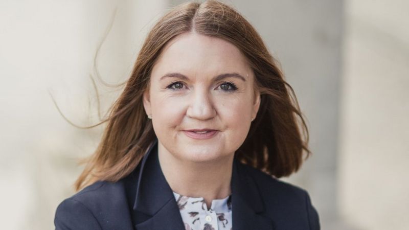 Jayne Brady to become new NI civil service head - BBC News