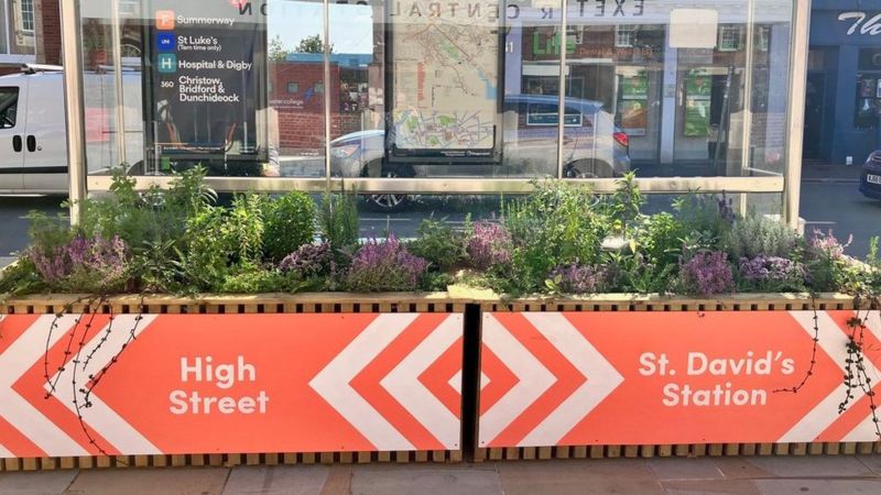 New 'parklet' plan unveiled for Exeter city centre - BBC News