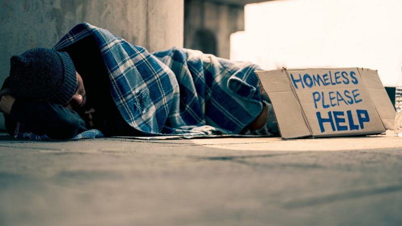 Youth homelessness: 'Shelters are full every night' - BBC News