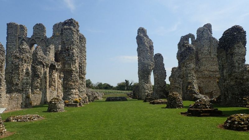 Your pictures: Ruins - BBC News