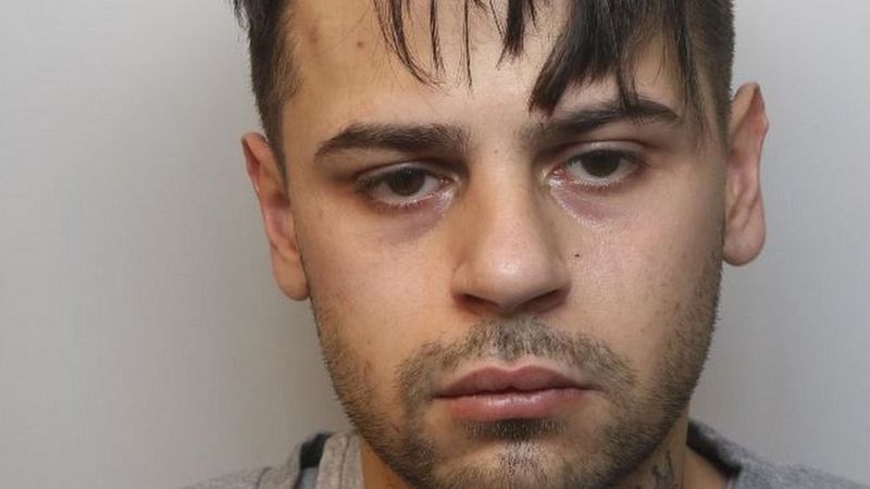 Buxton: Man jailed over flat arson stand-off - BBC News