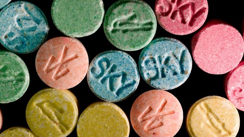 Qué es y por qué es tan peligroso el "champán rosado", la potente droga ...