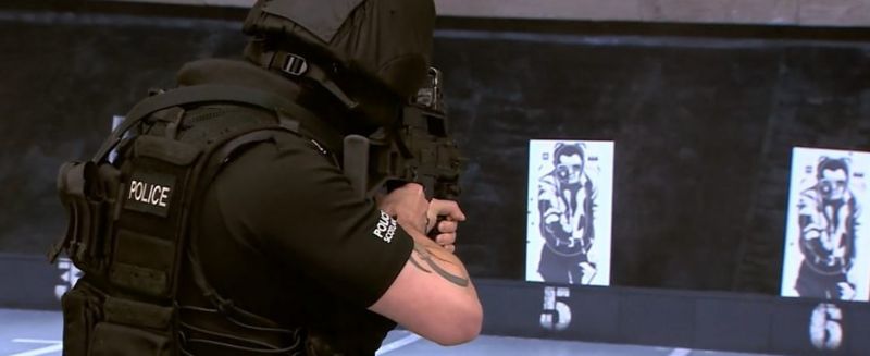 More armed police set to protect London, say Met chief and mayor - BBC News