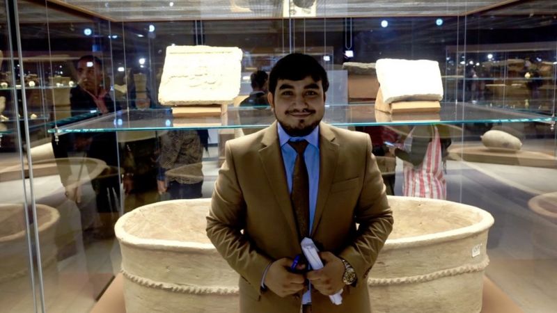 Basra Museum: How Saddam's palace was given to the people - BBC News