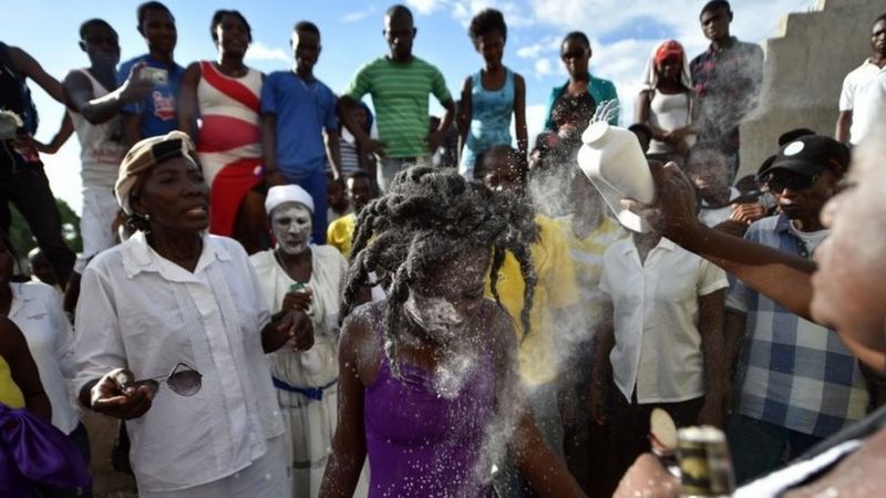 In pictures: Haiti celebrates Day of the Dead - BBC News