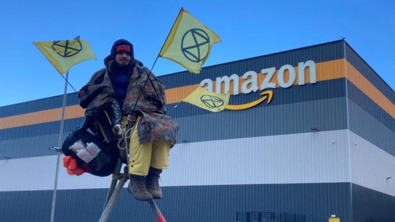 Amazon protests: 31 arrested as Extinction Rebellion targets retailer ...
