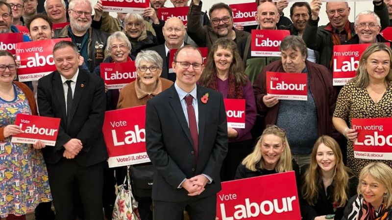 Mid Cheshire: Labour name candidate for newly created seat - BBC News