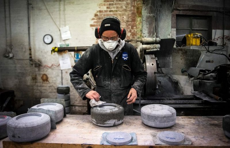 The Olympic curling stones crafted in Scotland - BBC News