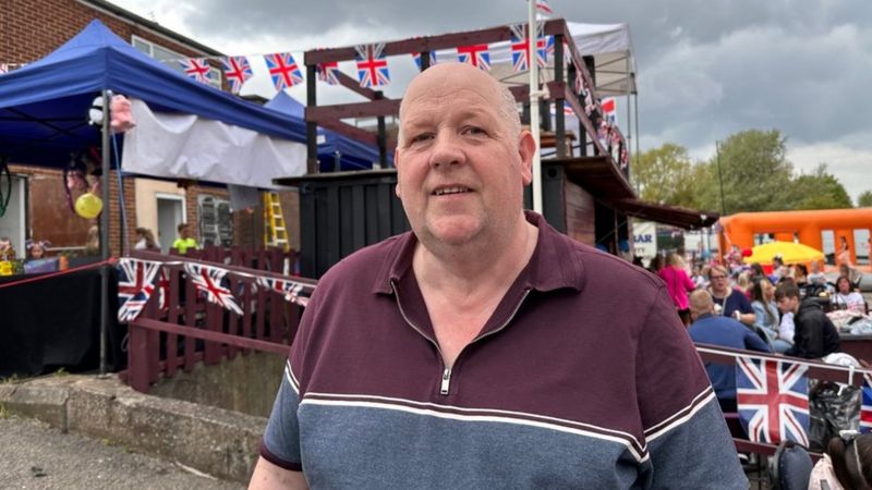 Middlesbrough: Celebrating the coronation in Brambles Farm - BBC News