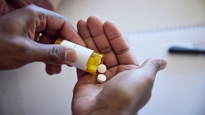Antidepressants: Two million taking them for five years or more - BBC News