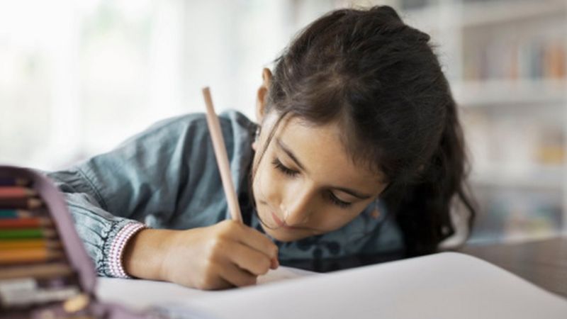 Call to boost children's writing for pleasure - BBC News