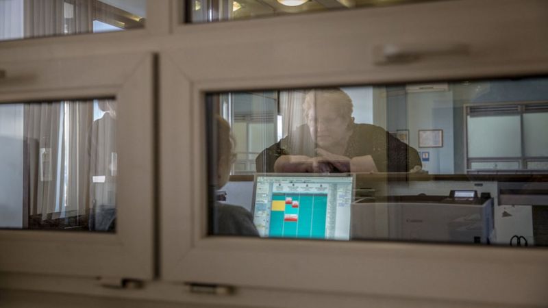 Ukraine braces for further cyber-attacks - BBC News