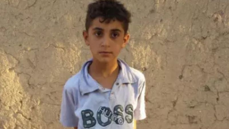 Syrian father tells of joy at son reunion in Midlothian - BBC News