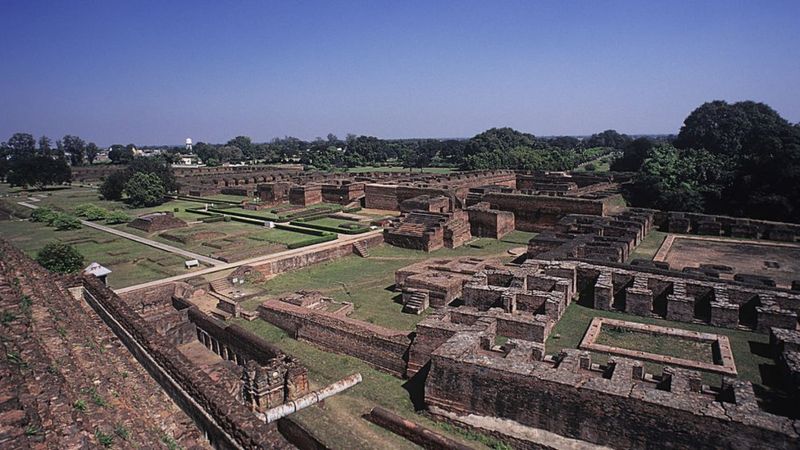 Cómo funcionaba Nalanda, la legendaria universidad que transformó el ...