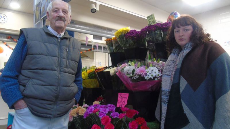 Pontypool: Struggles and opportunity in a valleys town - BBC News