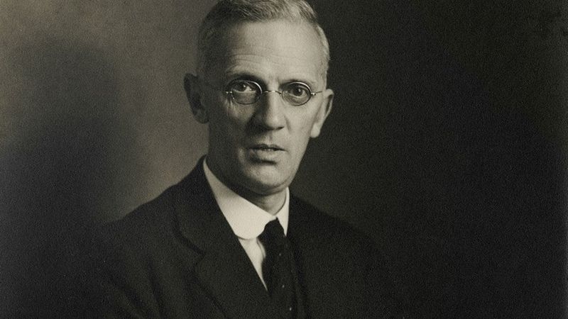 Work of forgotten IQ pioneer Godfrey Thomson on show - BBC News