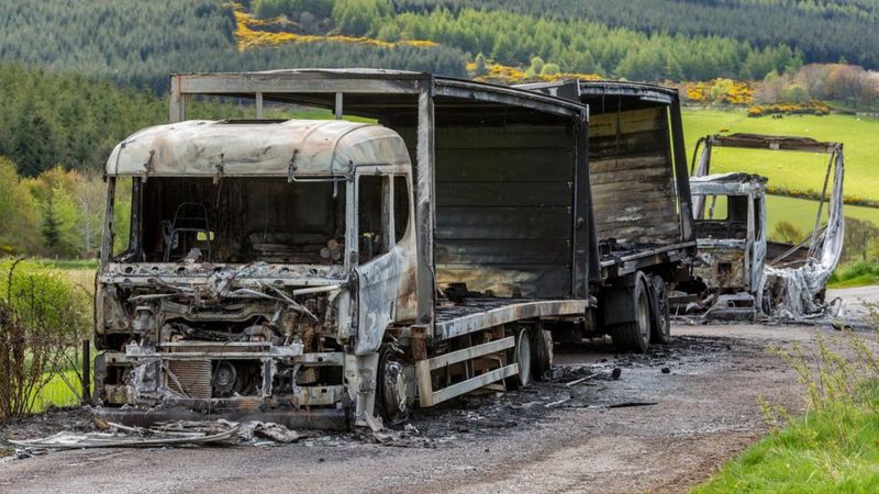 Appeal over two burned-out lorries found near Huntly - BBC News