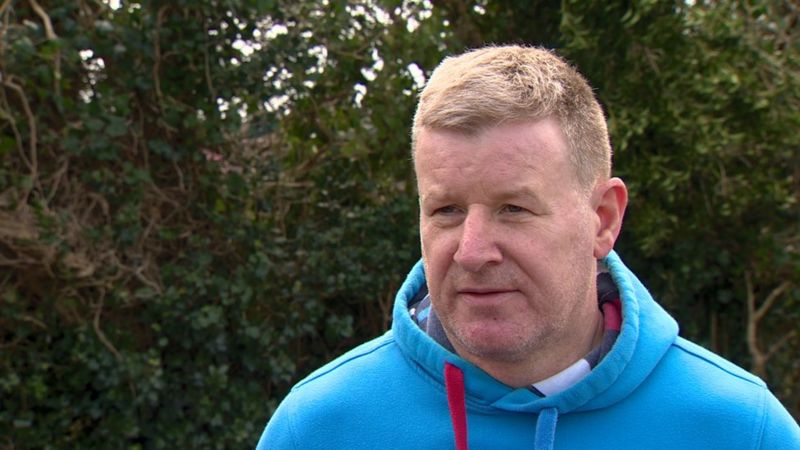 Dungannon fire: Pigs killed in farmyard building blaze - BBC News