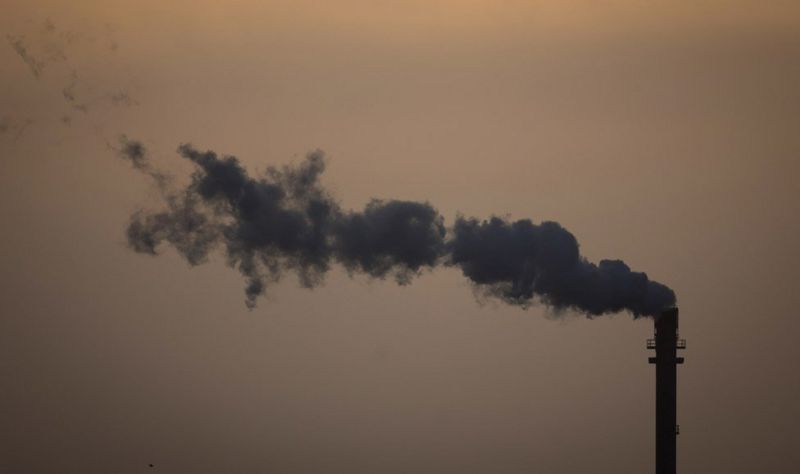 Blood, sweat and steel: Life in and out of the steel works - BBC News