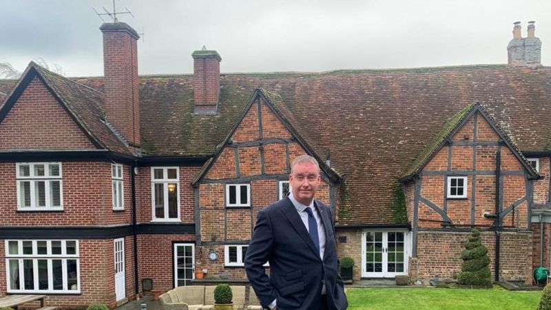 Bob Monkhouse's Bedfordshire home to appear in new film about the star ...