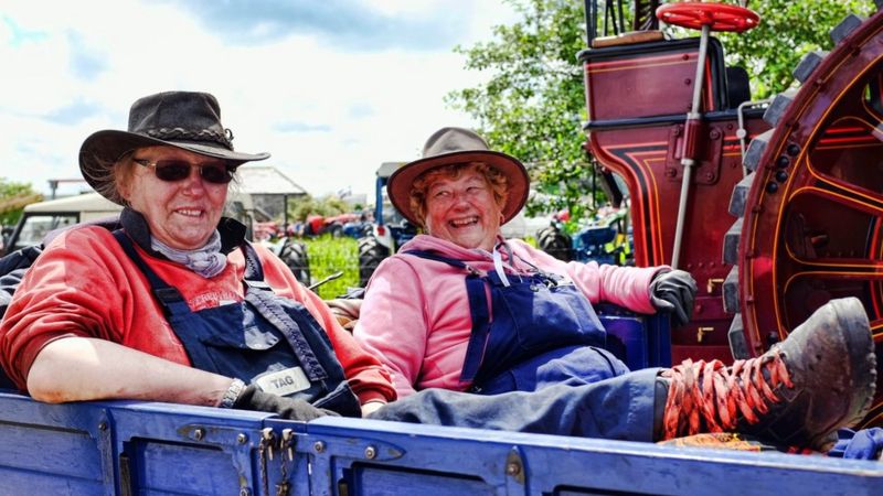 Your pictures: Rural life - BBC News