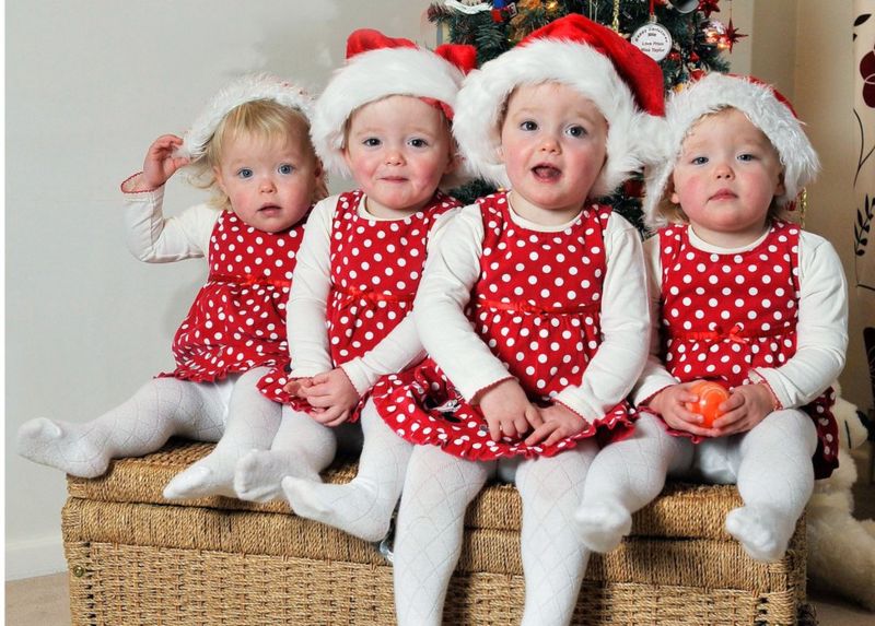 Top tips for raising quadruplets - BBC News