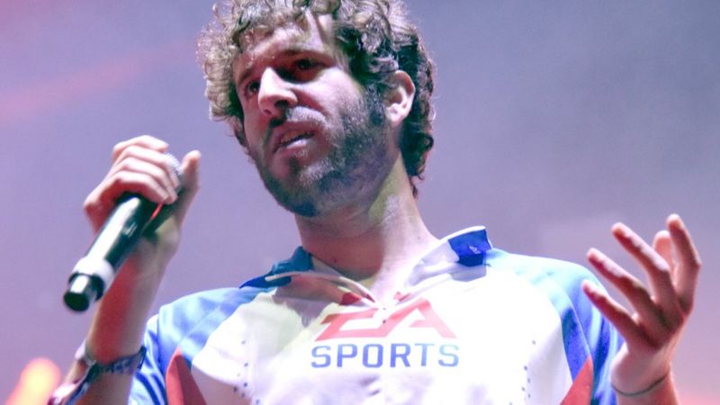 Lil Dicky's all-star environmental music video goes viral - BBC News