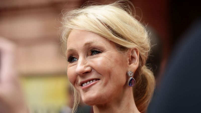 JK Rowling suspected BBC of revealing Robert Galbraith pseudonym - BBC News