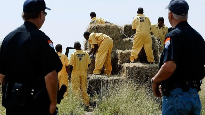 Native American inmates in Texas win right to grow hair long - BBC News