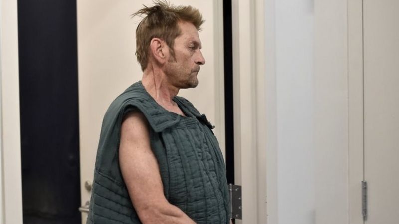 Olathe, Kansas, shooting suspect 'said he killed Iranians' - BBC News