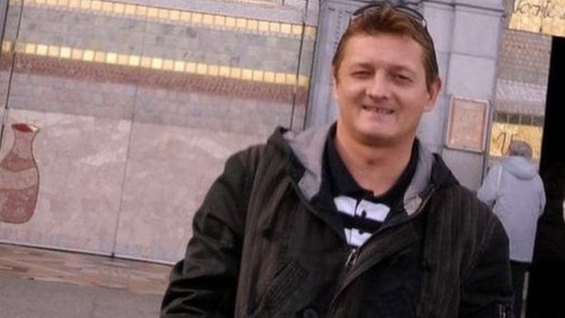 Elizabeth line: How the 'perfect' project became a nightmare - BBC News